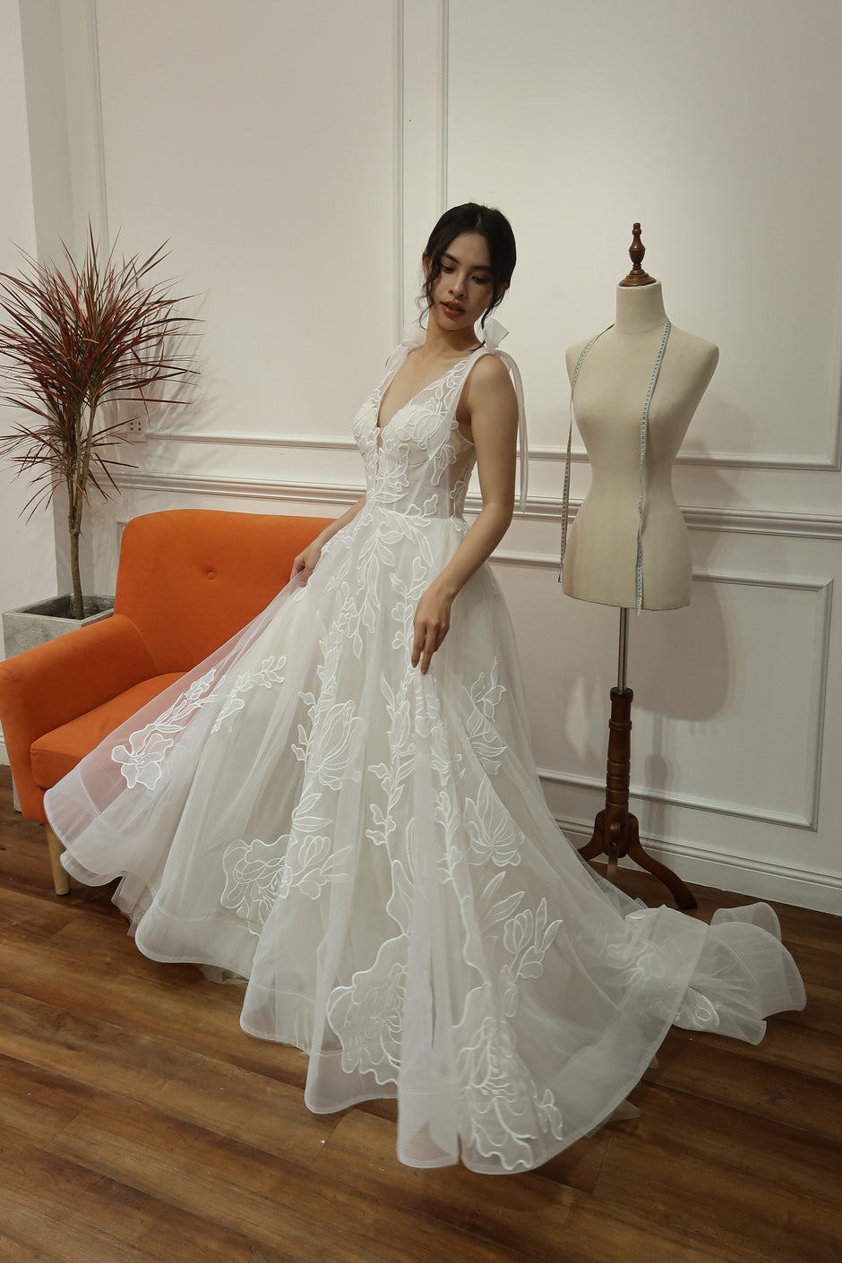 Selfa Bridal